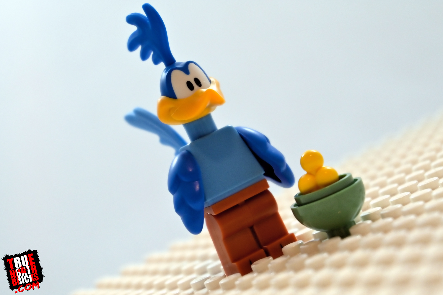 Looney Tunes Minifigures Review & Guide - True North Bricks