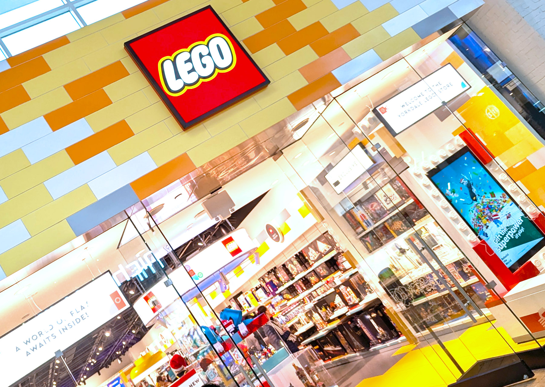 Art of the Brick Coming to Montreal - True North Bricks